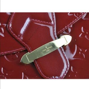 Louis Vuitton | Bags | Louis Vuitton Monogram Vernis Bellflower ...